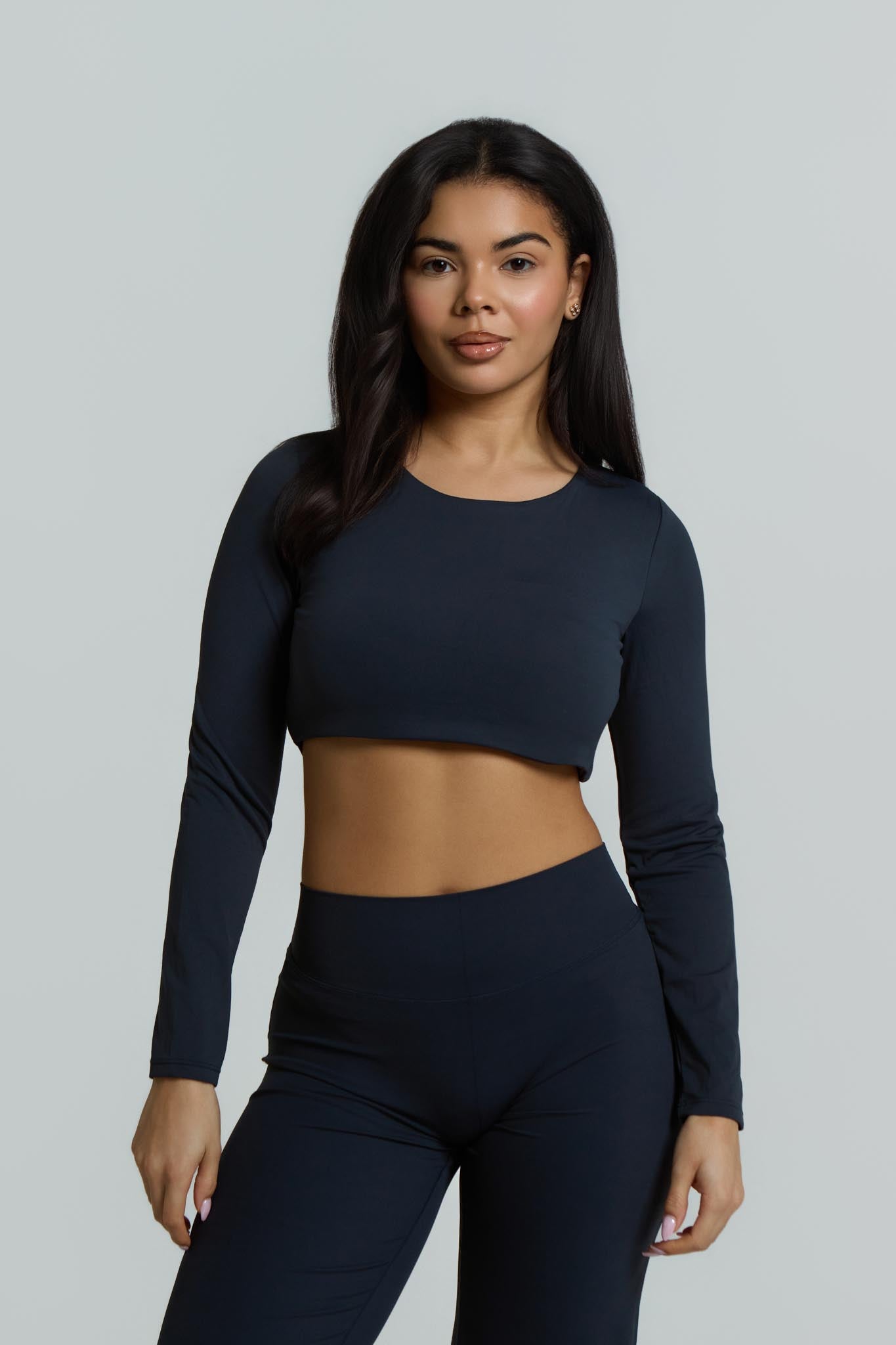 Form Open-Back Cropped Long Sleeve Top | Eclipse Blue – Fern Fitness